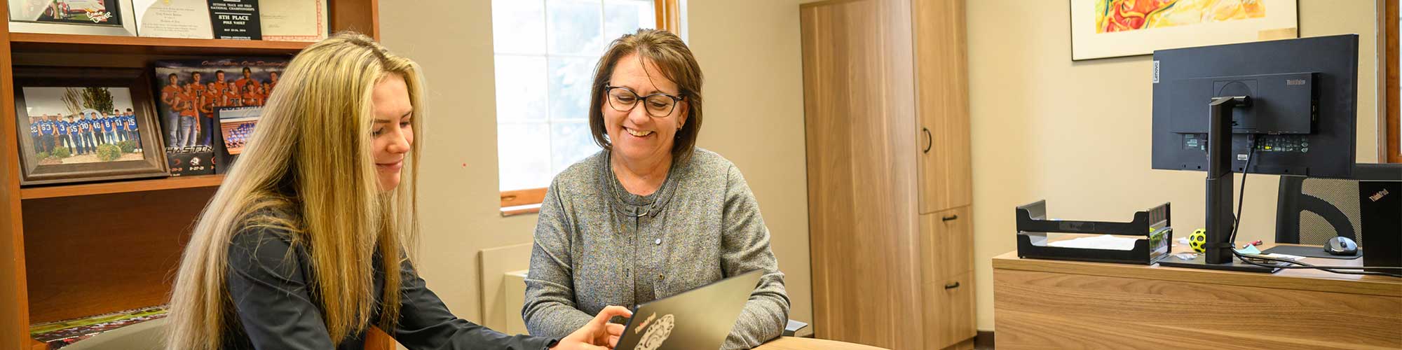 Contact Financial Aid Staff - Hastings College