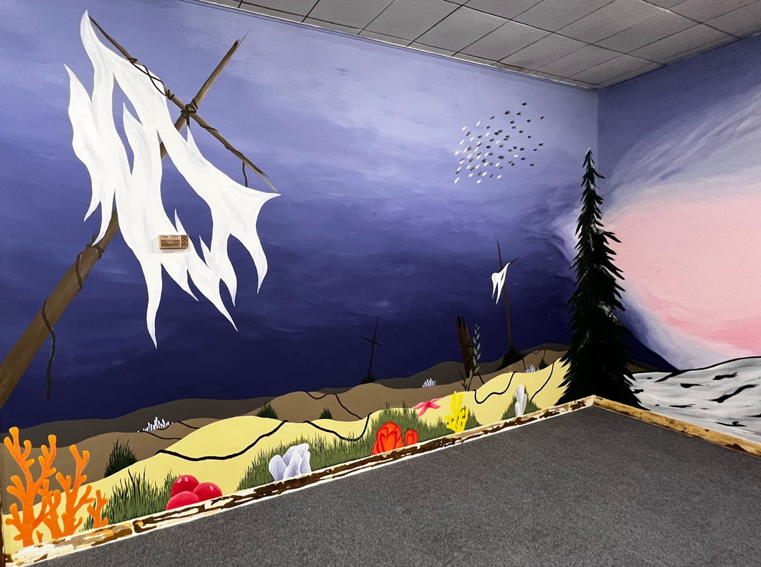 Ellis showcases artistic talents through painting murals - Hastings College